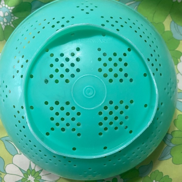 Tupperware | Kitchen | Tupperware Strainer Colander Jadeite | Poshmark